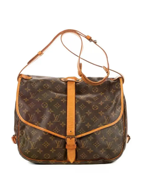 LOUIS VUITTON 30 Saumur Monogram Shoulder Bag