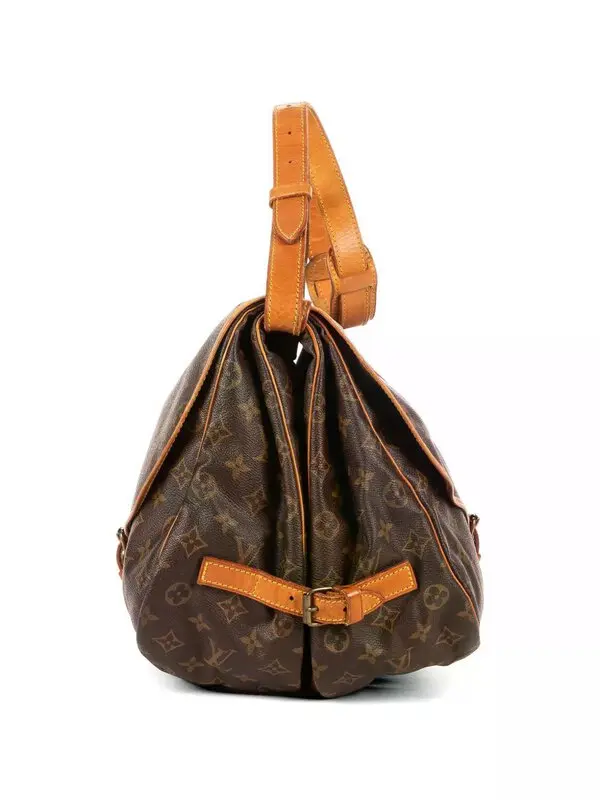 LOUIS VUITTON 30 Saumur Monogram Shoulder Bag