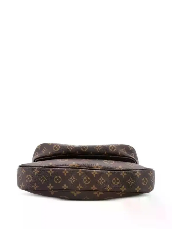 LOUIS VUITTON Multi Pochette Accessoires Monogram Canvas Crossbody Bag - Brown