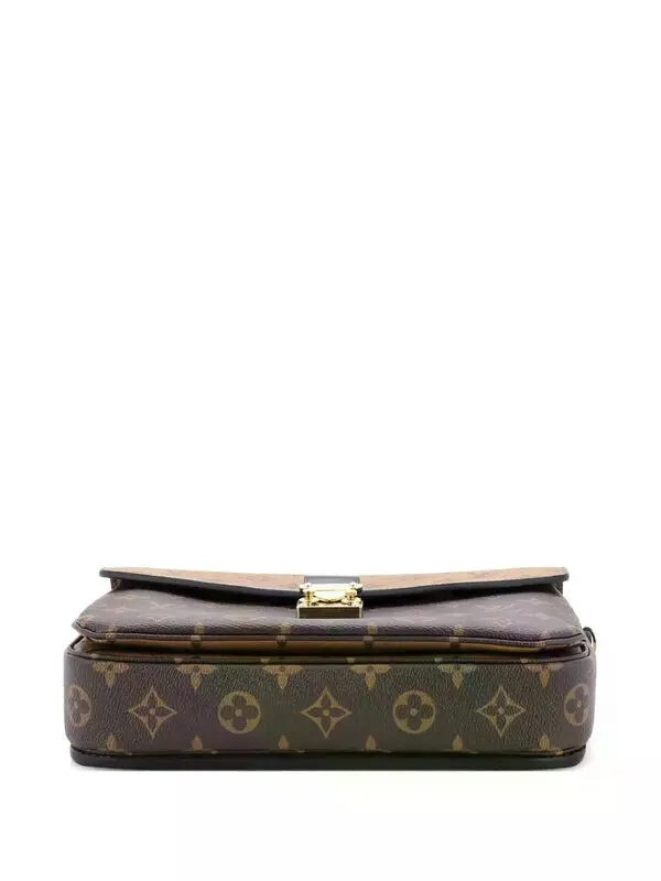 LOUIS VUITTON Pochette Metis Reverse Monogram Canvas Crossbody Bag - Brown