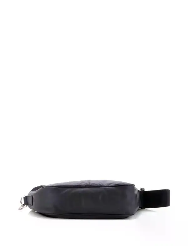 Burberry Shield Messenger Bag Leather Medium Crossbody Bag - Black