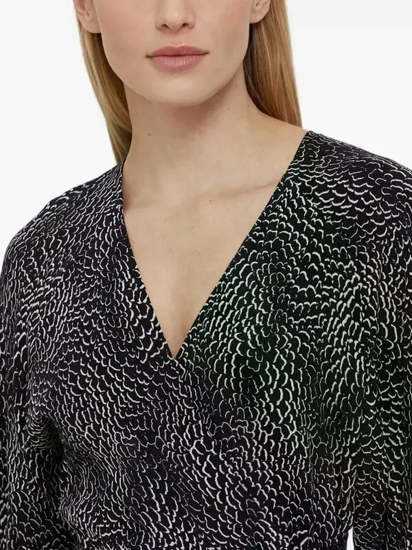 GESTUZ Patterned V-neck Midi Dress