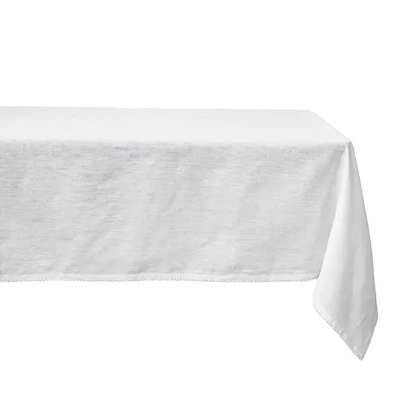 JULISKA Berry Scallop Tablecloth, 60 X 120 - White