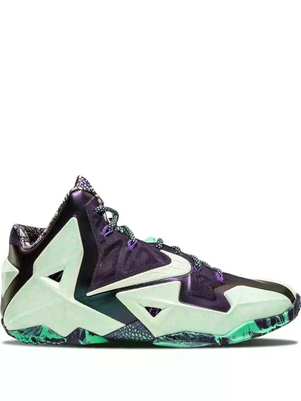 Nike Lebron As Sneakers - Pink
