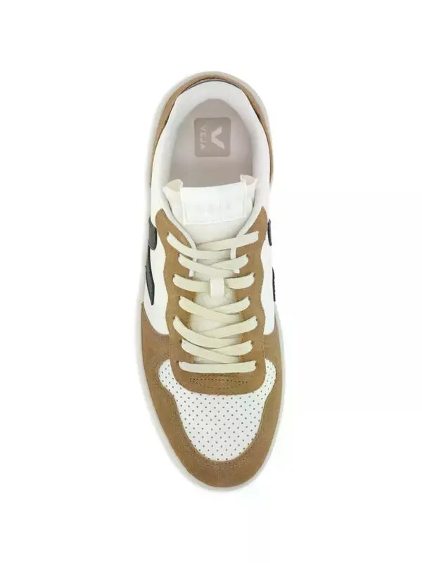 VEJA Lace-up Sneakers
