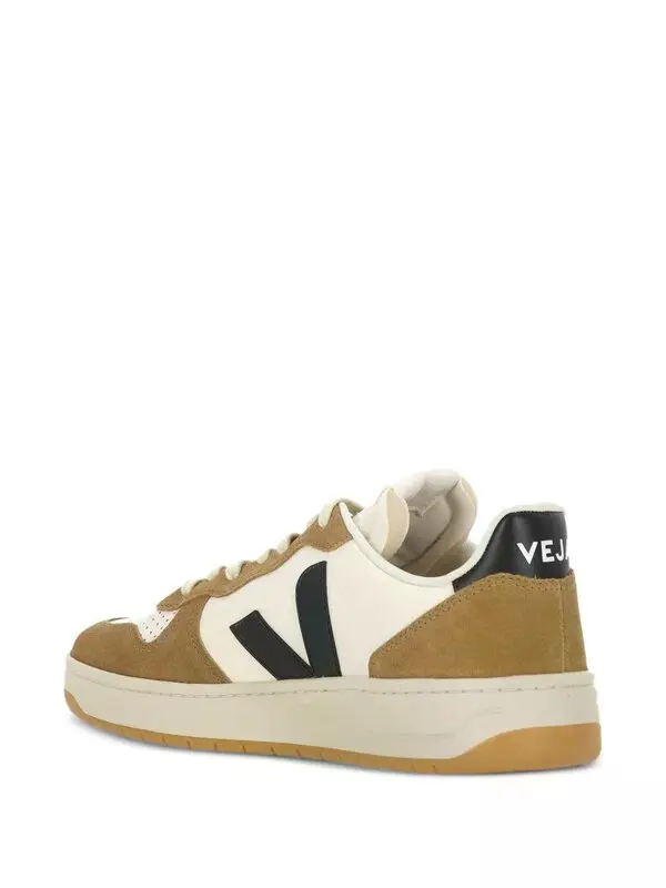 VEJA Lace-up Sneakers