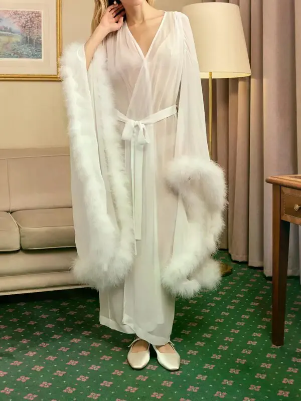 Sleeper Afrodita Feather-trim Robe