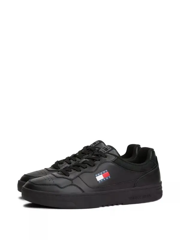 Tommy Hilfiger Logo Sneakers