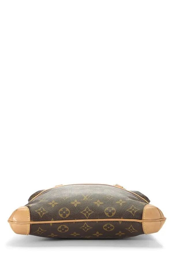 LOUIS VUITTON Monogram Canvas Coussin