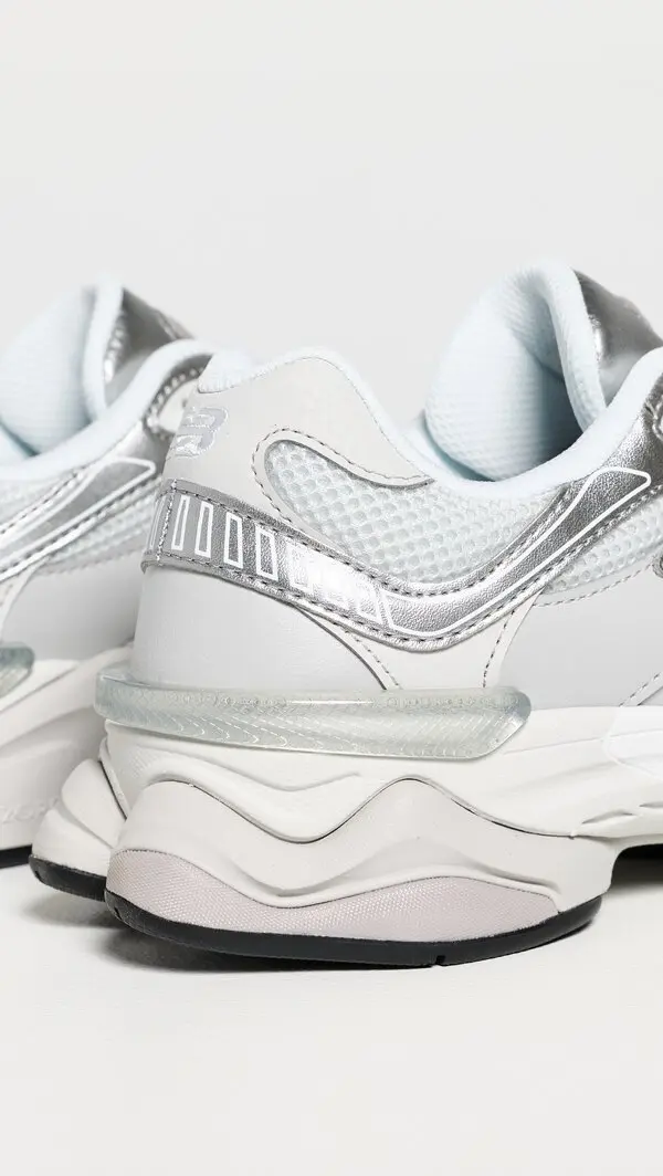 NEW BALANCE 9060 Athletic Sneakers - Grey/grey