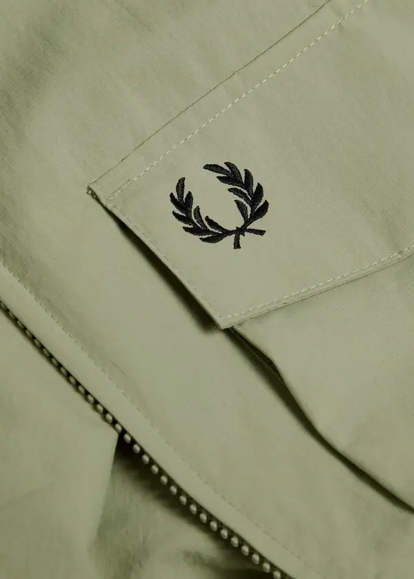 Fred Perry Logo-embroidered Crinkled Shell Overshirt - Light Green