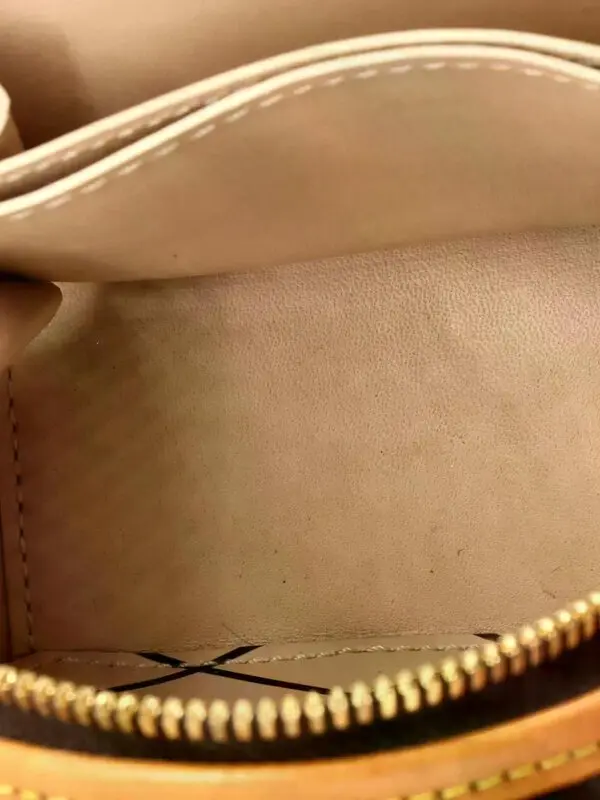 LOUIS VUITTON Mini Boite Chapeau Crossbody Bag Monogram Canvas - Brown