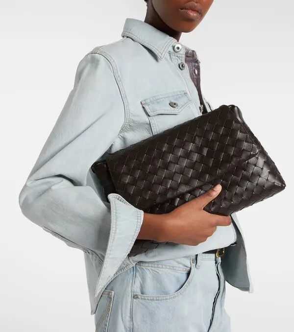 Bottega Veneta Giorno Intrecciato Leather Shoulder Bag - Brown