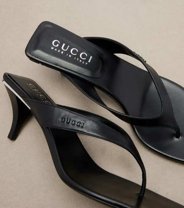Gucci Vittoria Leather Thong Sandals - Black