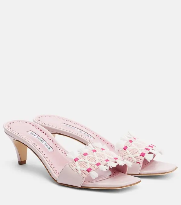 Manolo Blahnik More Embroidered Leather Mules - Pink