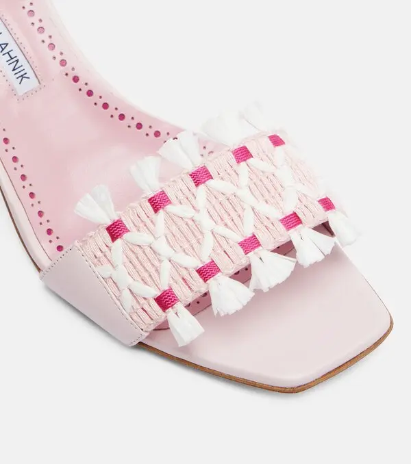 Manolo Blahnik More Embroidered Leather Mules - Pink