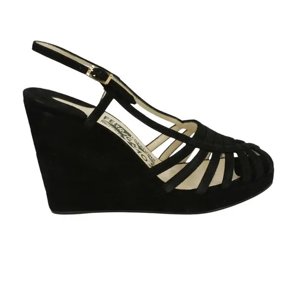 FERRAGAMO Wmns Claretta Suede Wedge - Black