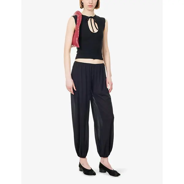Gimaguas Anis Key-hole Stretch-woven Top