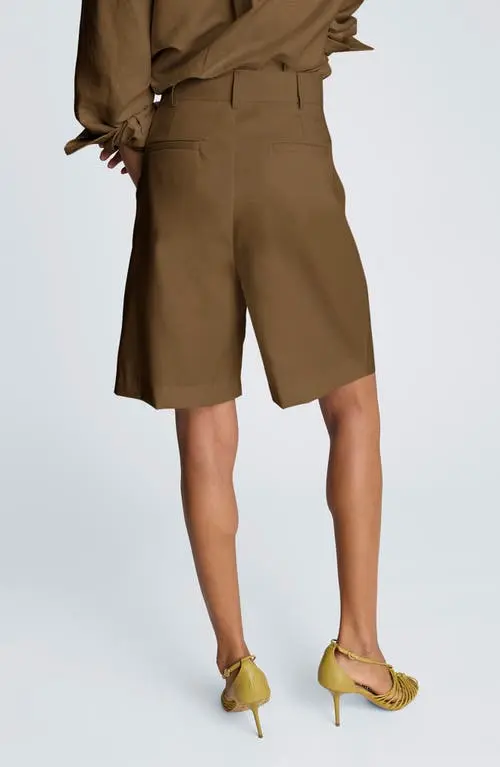 KENNETH COLE Pleated Linen Bermuda Shorts