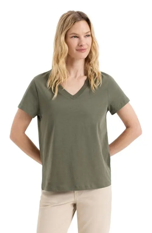 PACT Organic Cotton Softspun Essential V-neck Tee