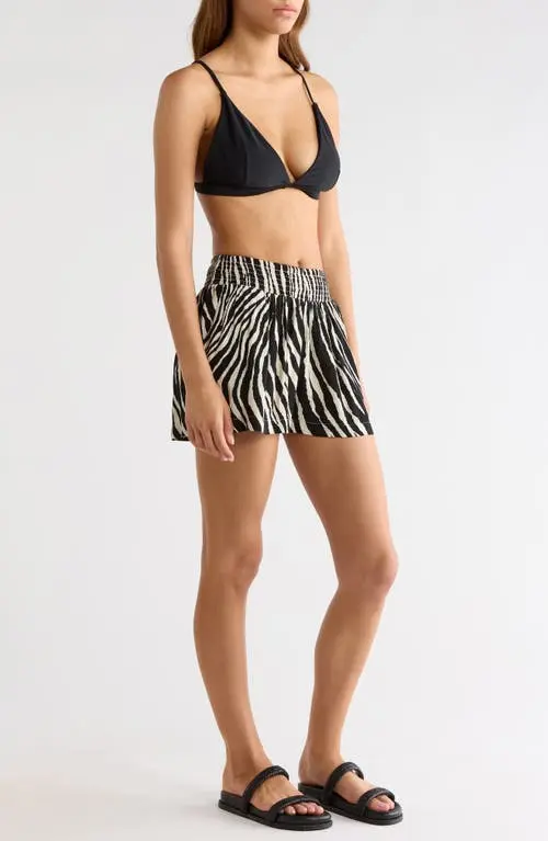 Elan Printed Pull-on Shorts