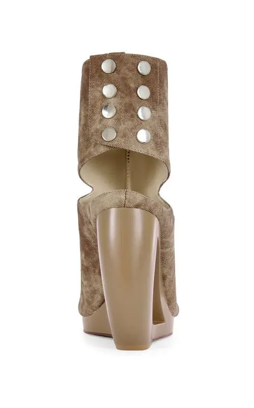 AZALEA WANG Circos Wedge Sandal - Brown
