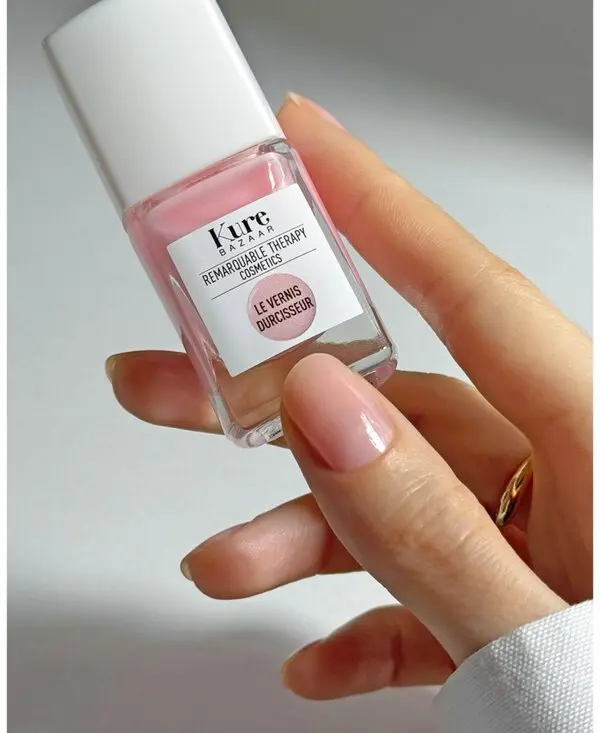 KURE BAZAAR PARIS Colored Nail Hardener Nail Polish - Light Pink