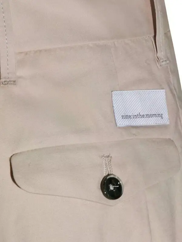 NINE:INTHE:MORNING Button Pleated Jeans
