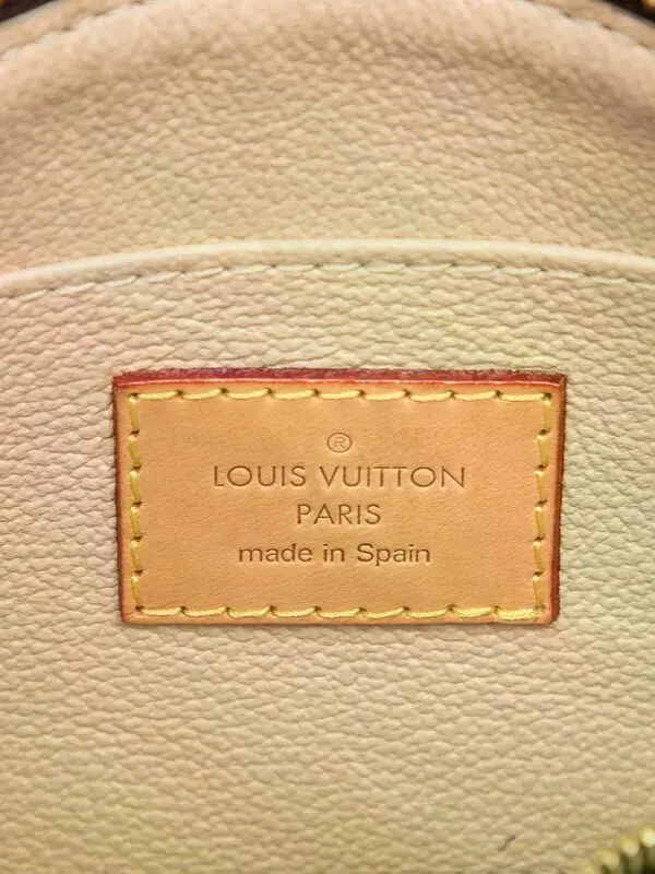LOUIS VUITTON 2010 Monogram Cosmetic Pm Pouch