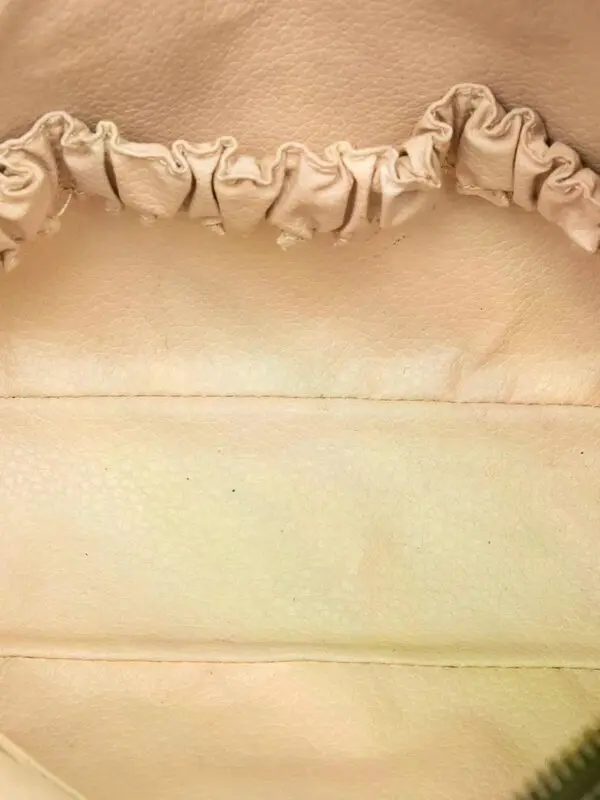 LOUIS VUITTON 1987 Monogram Trousse Toilette 23