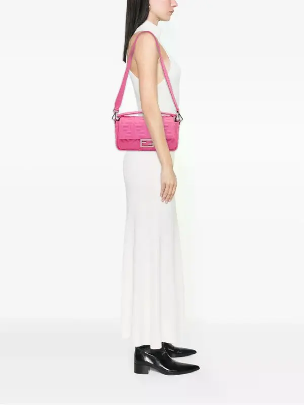 Fendi 2000-2010 Embossed Lycra Baguette Satchel - Pink