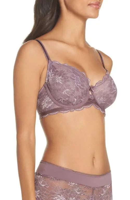 Wacoal Fire & Lace Underwire Bra