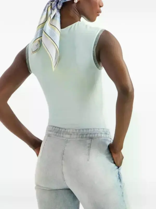 GENNY Sleeveless Top