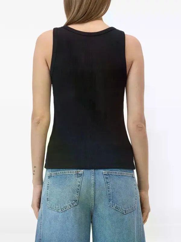 Closed Ribbed Tank Top - Black