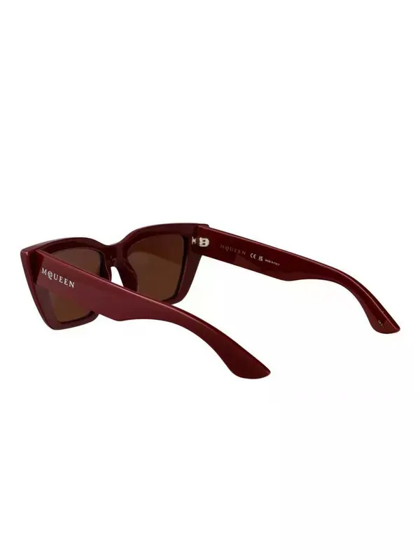 Alexander McQueen Cat-eye Frame Sunglasses - Red