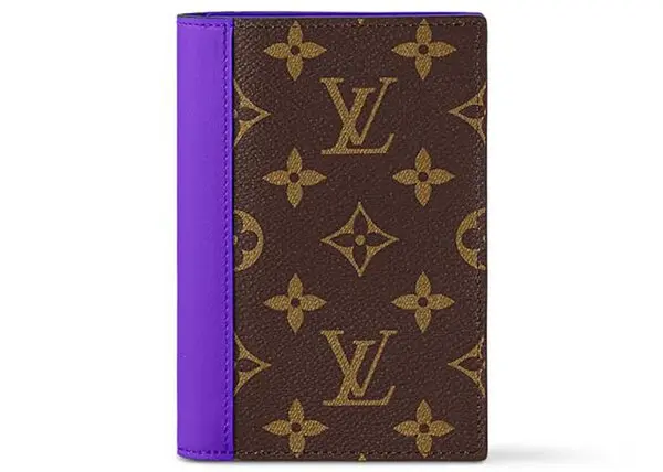 LOUIS VUITTON Passport Cover Colormania - Dark Violet