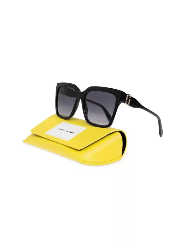 Marc Jacobs Oversized Frame Sunglasses