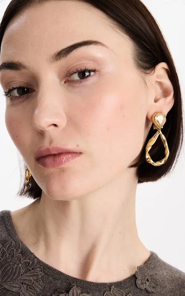 Oscar De La Renta Loop Drop Earrings