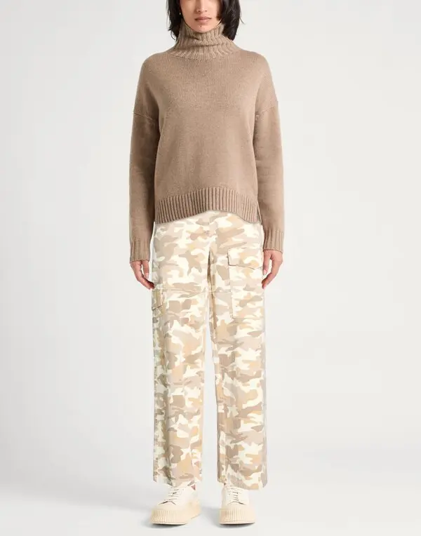 8PM Camouflage Cargo Jeans - Cream
