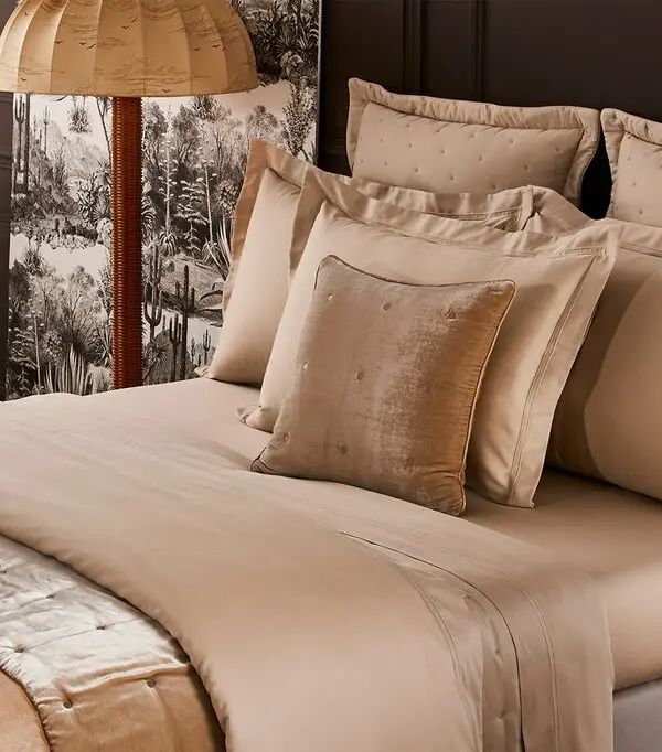 YVES DELORME Triomphe Fitted Sheet - Beige