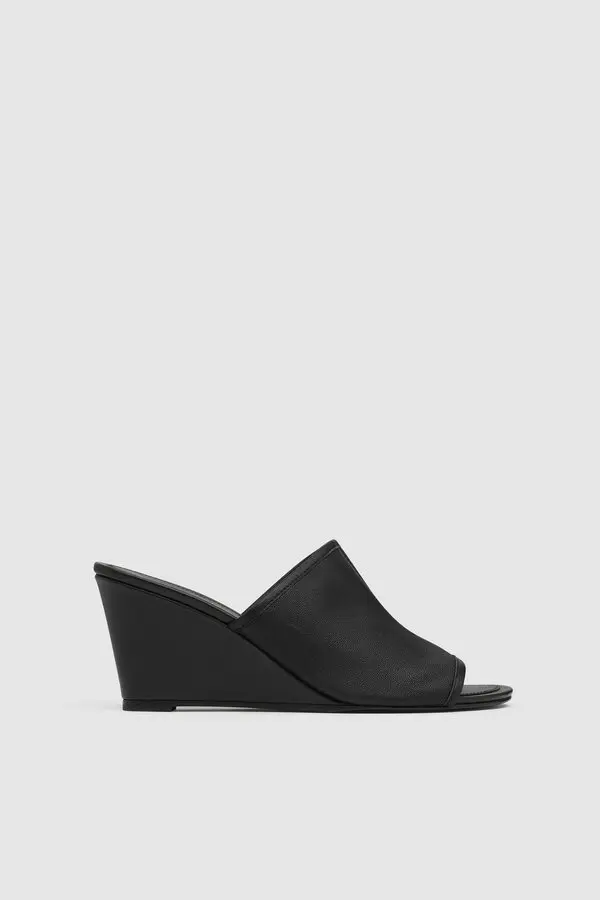 ST AGNI Bandeau Wedge