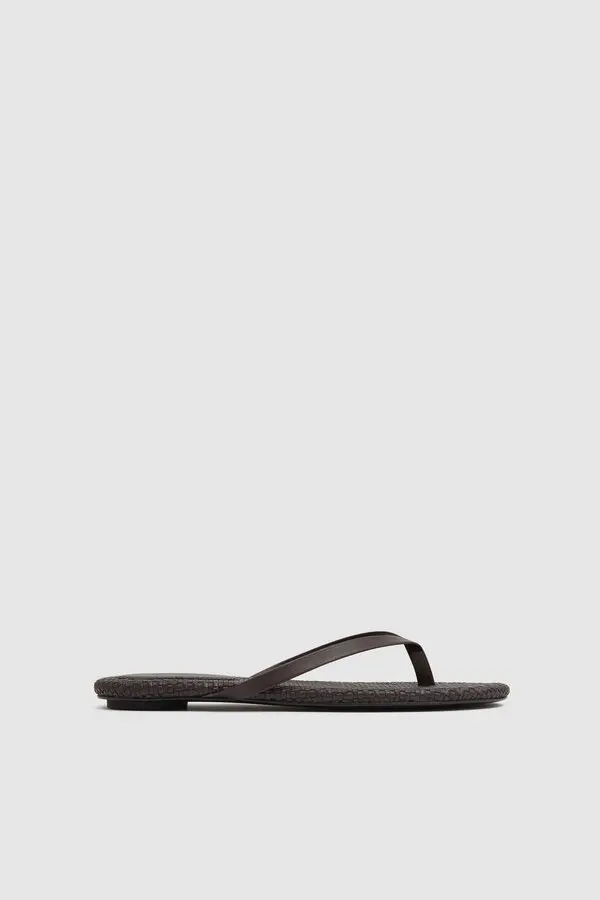 ST AGNI Woven Flip Flop