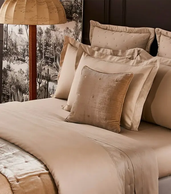 YVES DELORME Triomphe Fitted Sheet - Beige