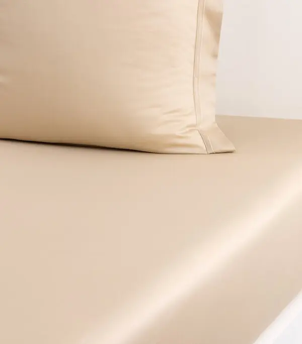 YVES DELORME Triomphe Fitted Sheet - Beige