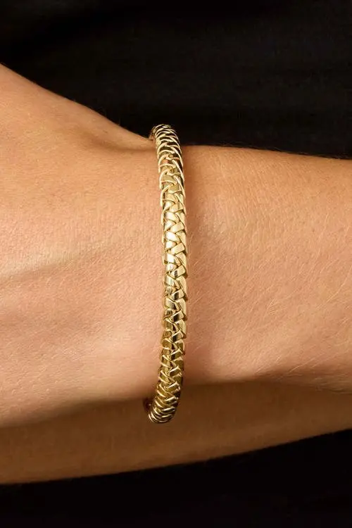 ORADINA 14k Caesar Bangle Bracelet