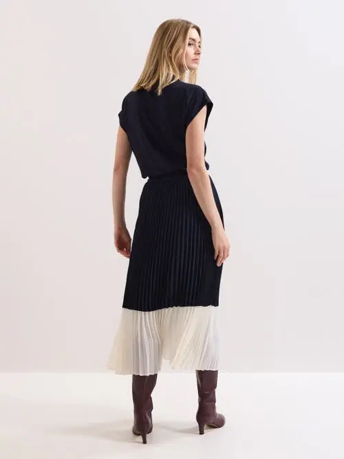 PHASE EIGHT Eleanor Pleated Midi Skirt