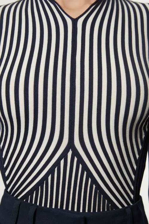 Karen Millen Striped Fitted Long Sleeve Knitted Top