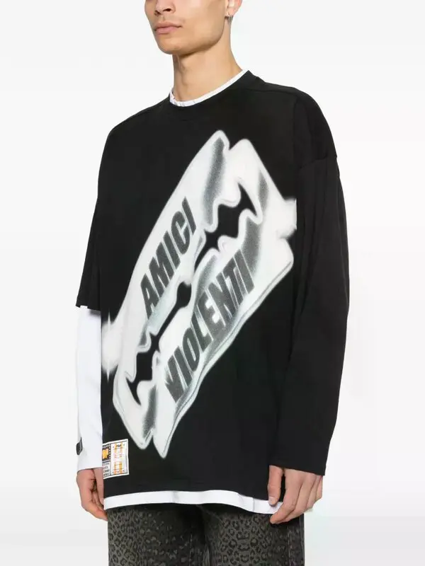 PDF Blade Graphic Layered Sweatshirt