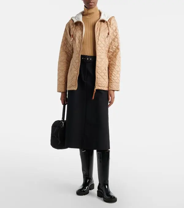 Moncler Arum Quilted Down Jacket - Beige