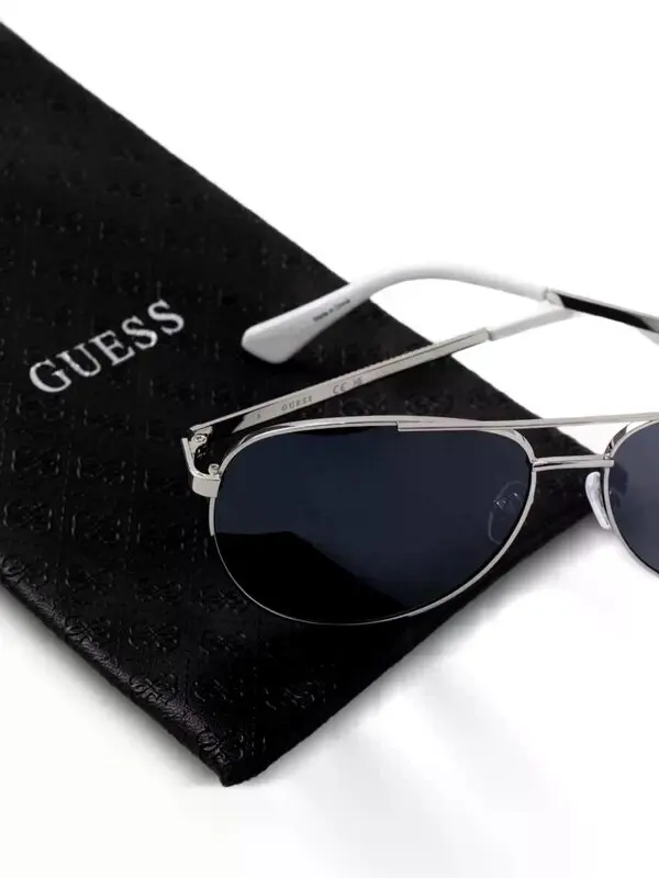 Guess Pilot Sunglasses